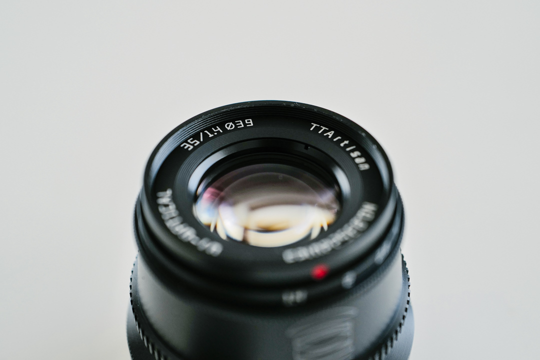 銘匠光学の単焦点レンズ「TTArtisan 35mm f/1.4 C（富士フィルムXマウント）」を買いました！ – オニマガ – 名古屋散歩と ...