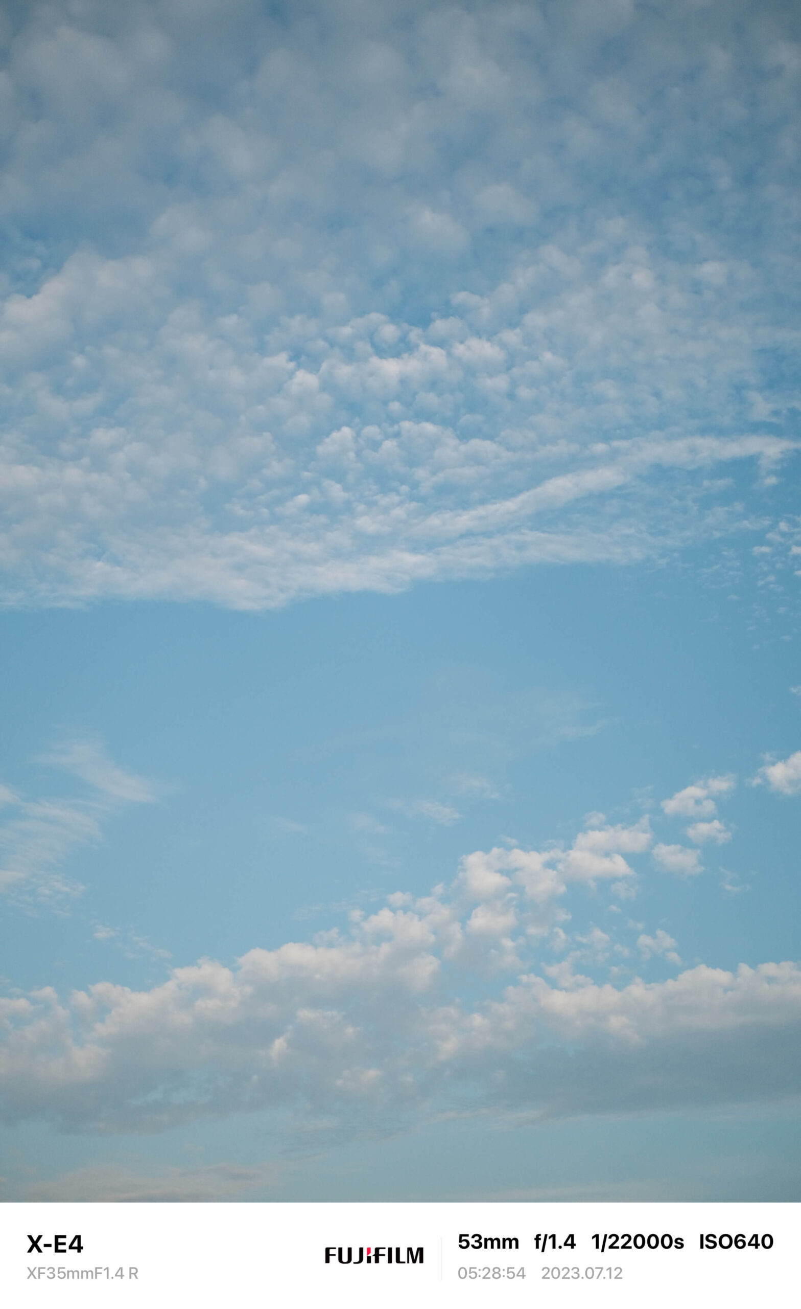 写真のEXIF情報をフレーム（枠）に自動で入れてくれる写真加工アプリ「Liit」で写真が楽しくなってきた！ – オニマガ – 名古屋散歩と ...